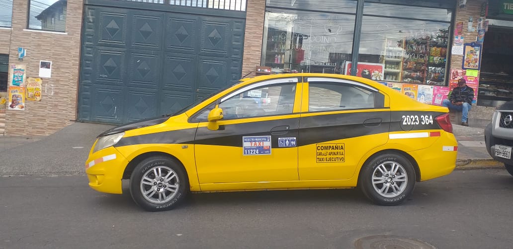 La Tolita Servicios: VENTA DE VEHÍCULOS y ACCIONES EN QUITO - ECUADOR ...